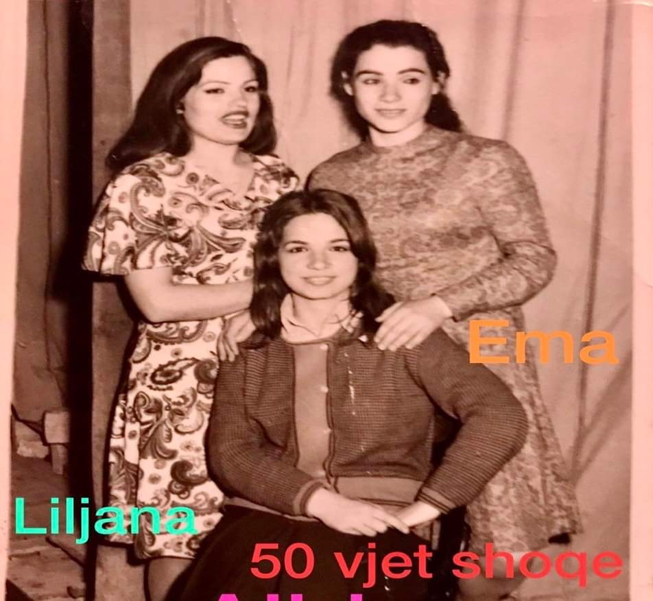 “50 vjet shoqe”, Alida Hisku publikon fotografinë e rrallë me Liljana ...